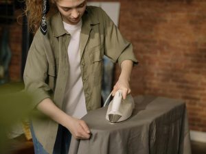 How to Care for Poplin: Washing and Ironing Tips - Knowing Fabric
