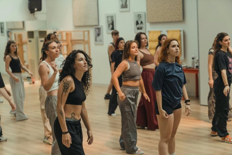 The Joseph Stretch Gabardine Leggings: An Elevated Essential - Knowing ...