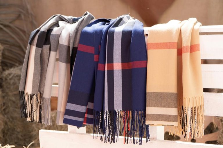 Interlock vs. Piqué Fabric: A Detailed Comparison for Apparel Makers ...