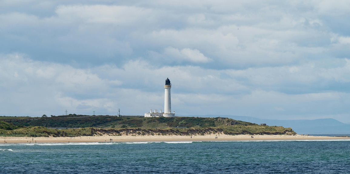 A Guide to Indian Ikat: Exploring Pochampally and Sambalpuri Weaves ...