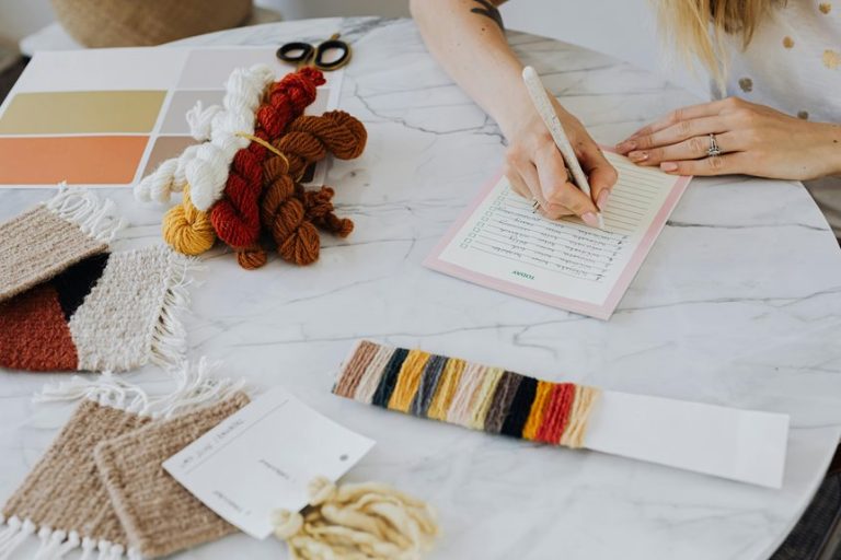 What Is Bouclé Tweed? a Blend of Two Classic Textiles - Knowing Fabric