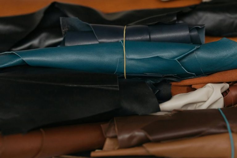 Where to Buy Upholstery Supplies: A Complete Sourcing Guide - Knowing ...